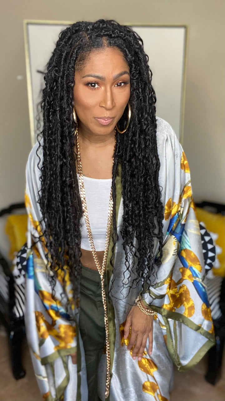 A Queens Collection – Kaftanated