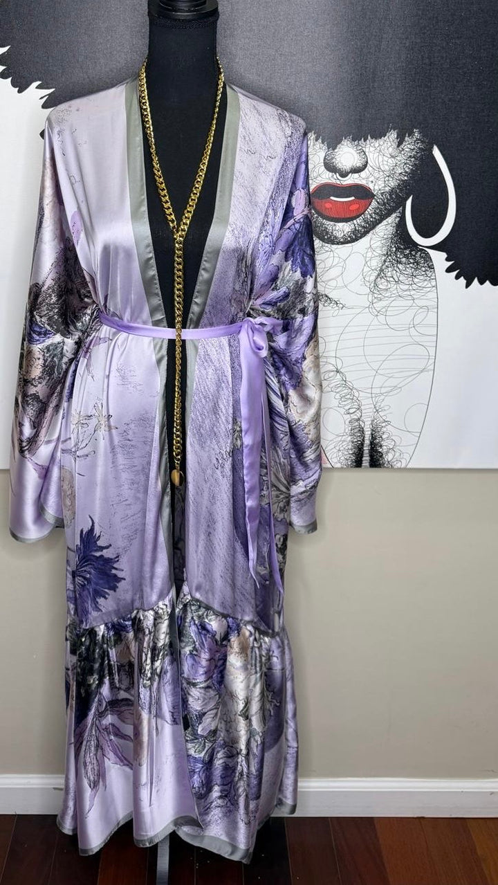 THE QUEENS – Kaftanated